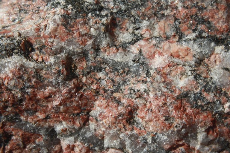 Closeup Granite Texture – Mica, Quartz, and Feldspar – Photos Public Domain