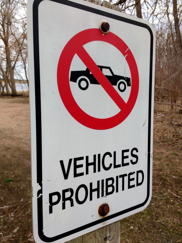 Vehicles Prohibited Sign – Photos Public Domain